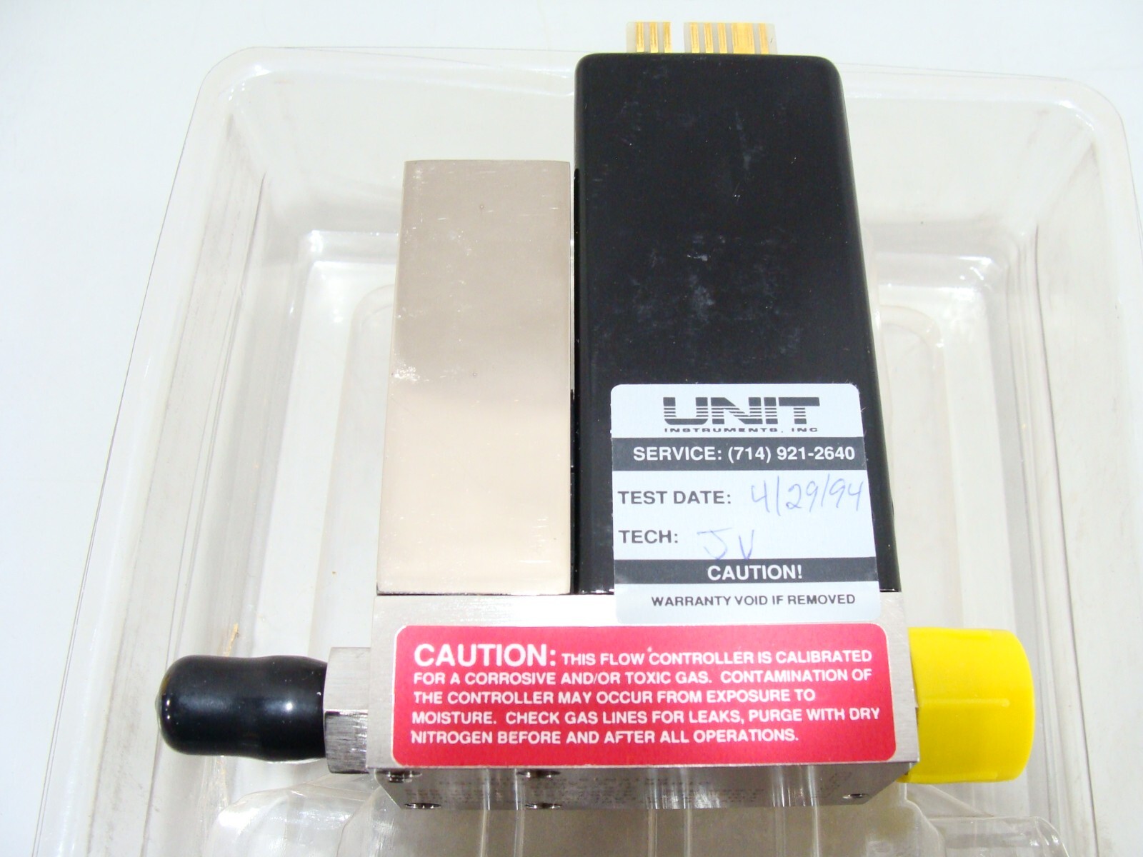 Unit Instruments UPC-1300 Helium Pressure Controller for sale online | eBay