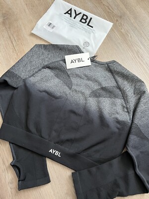 AYBL Womens Pulse Ombré Seamless Long Sleeve Crop Top Gym - Black ...