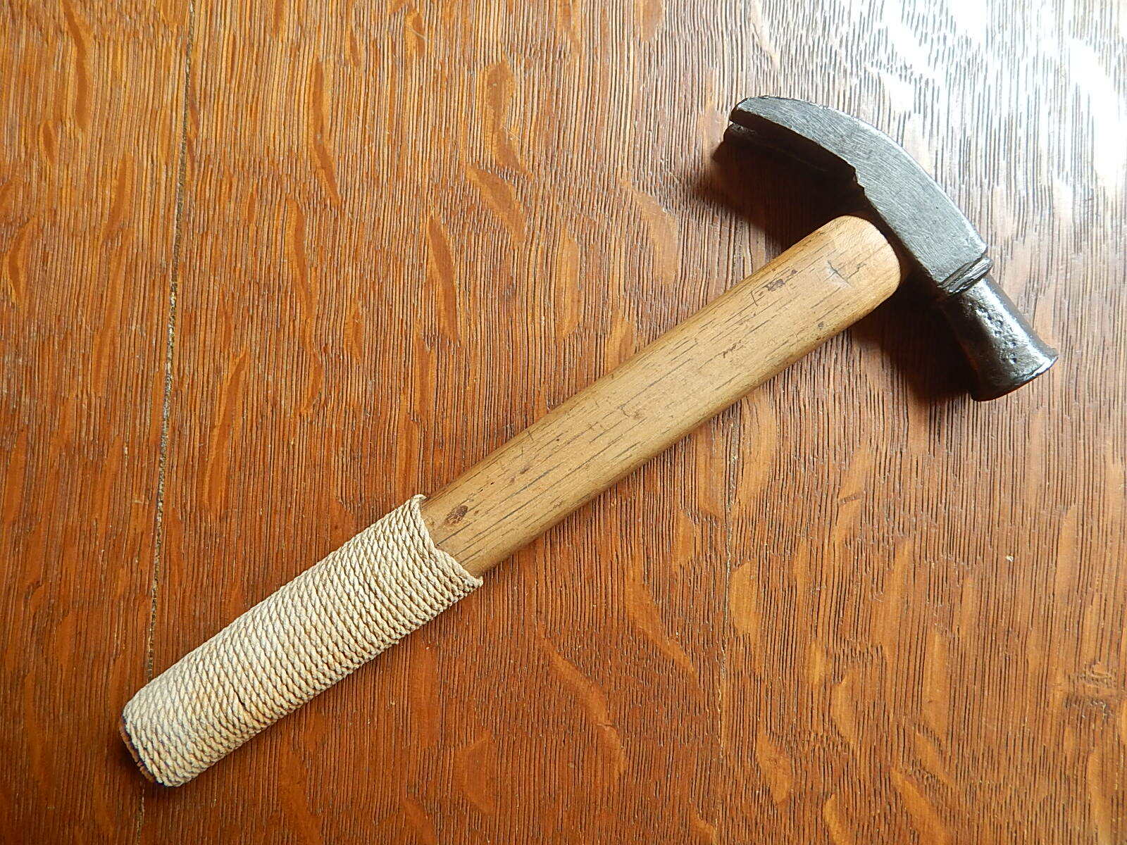 Antique Small Carpenter Upholstery Tack Octagon Face Claw Hammer | eBay