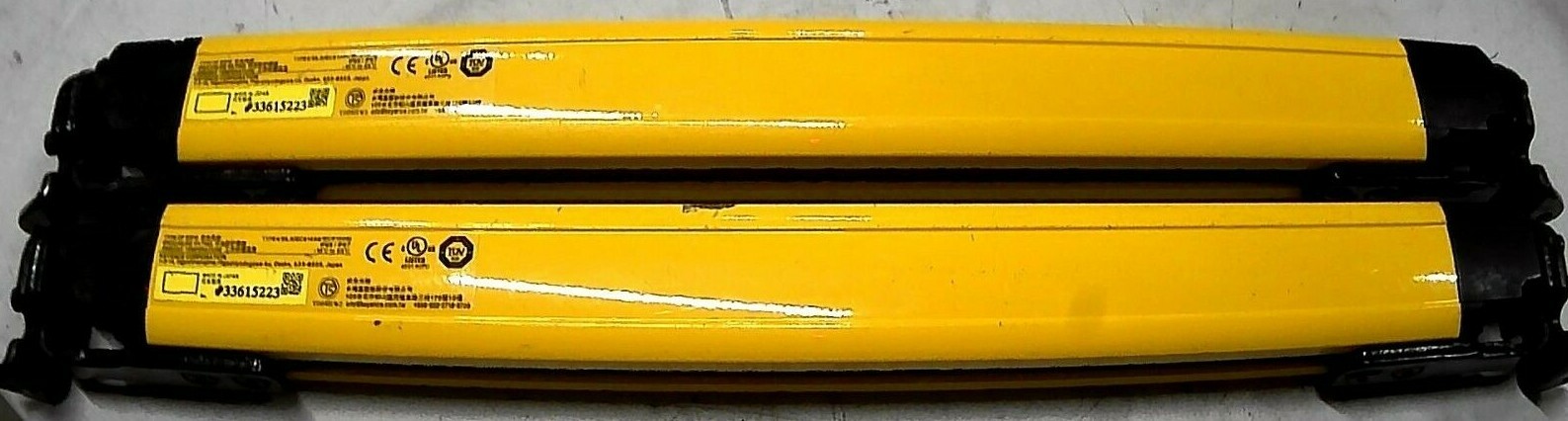 KEYENCE GL-R20H-T/R HEAVYDUTY SAFETY LIGHT CURTAIN SET 24VDC 71MA CLASS ...