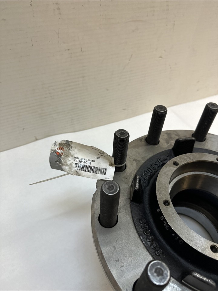 International wheel hub 2035951C91 | eBay
