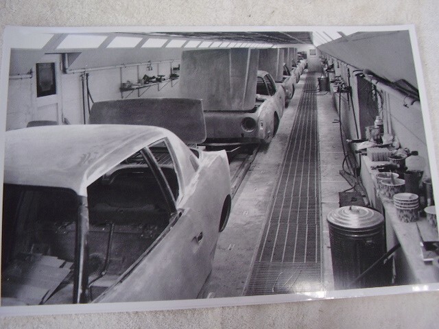 STUDEBAKER AVANTI ASSEMBLY LINE BODYS 11 X 17 PHOTO PICTURE | eBay