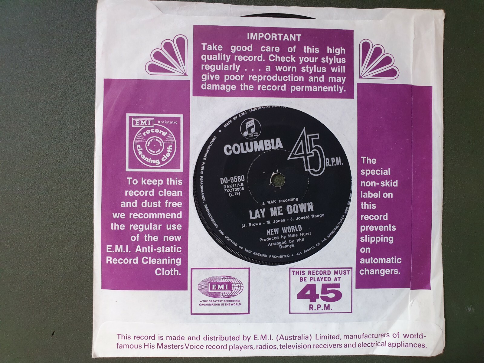 NEW WORLD - TOM-TOM TURNAROUND - Lay Me Down - 7" Single - COLUMBIA ...