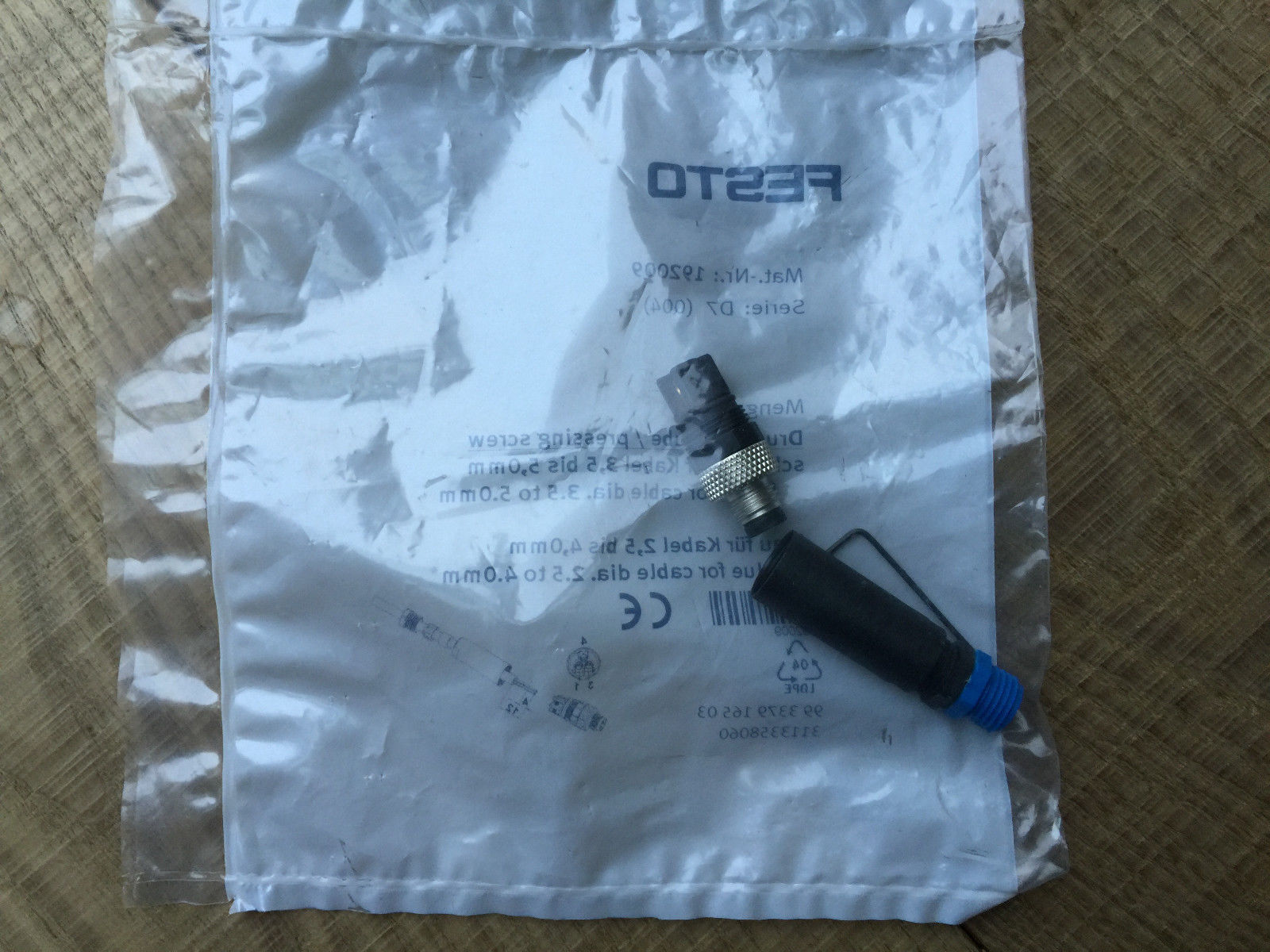 SEA-3GS-M8-S Festo Stecker 192009 | eBay.de