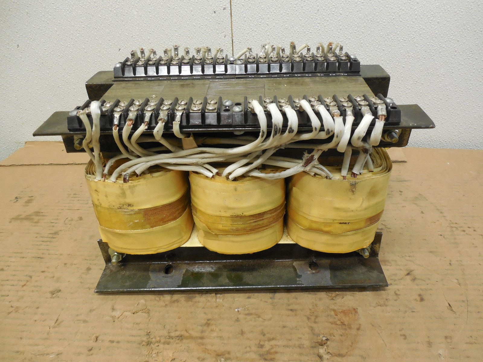 MODICON TRANSFORMER NORLAKE ST-2109 800-011 PRI 208-480 V DELTA SEC 1 ...