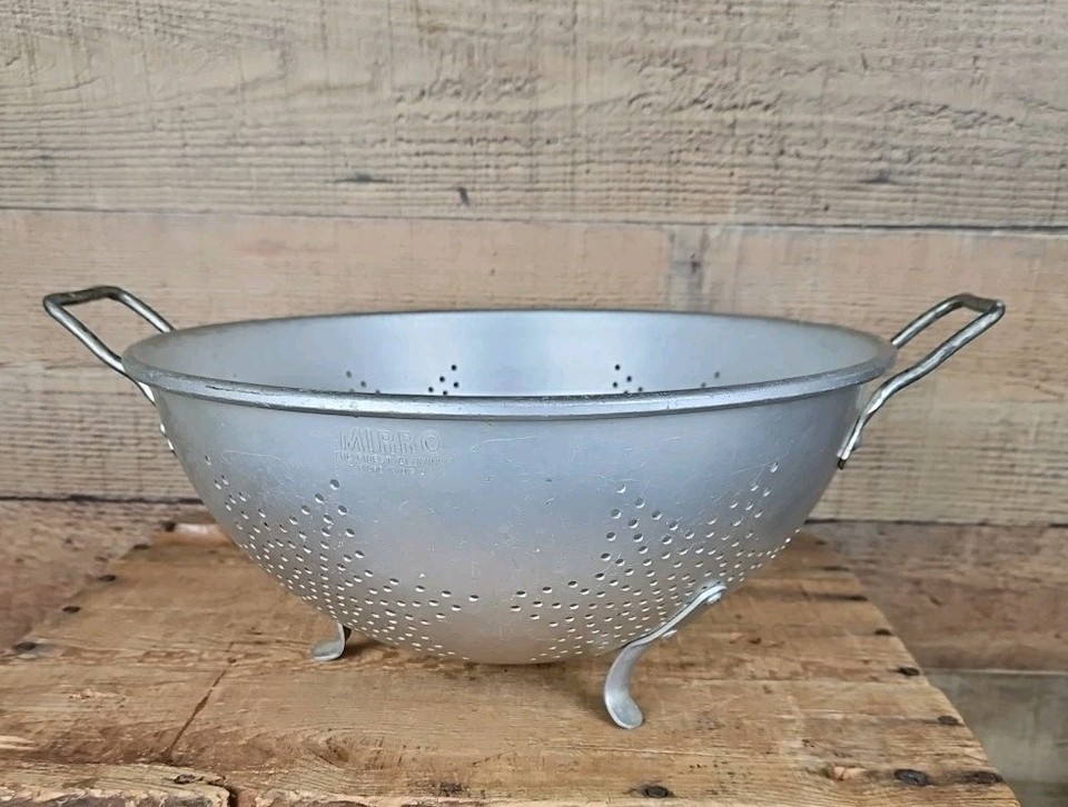 Vintage Aluminum Colander Strainer With Star & Handles Large 11” Footed ...