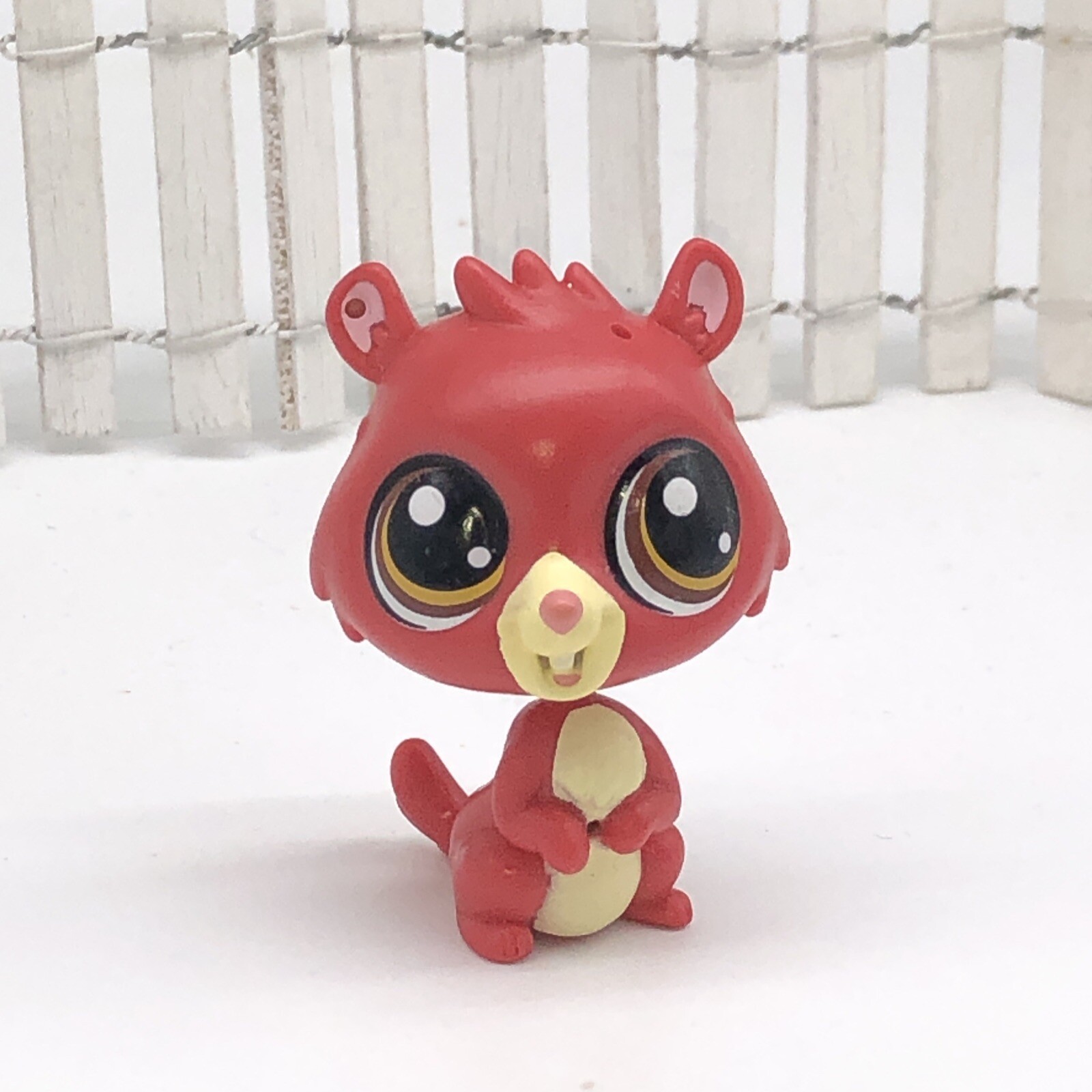 Littlest Pet Shop LPS 3963 Eunice Greenlwy Chipmunk Rodent Barcode | eBay