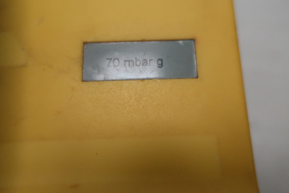 Druck DPI 610 IS Intrinsically Safe Hydraulic Pressure Calibrator 70 ...