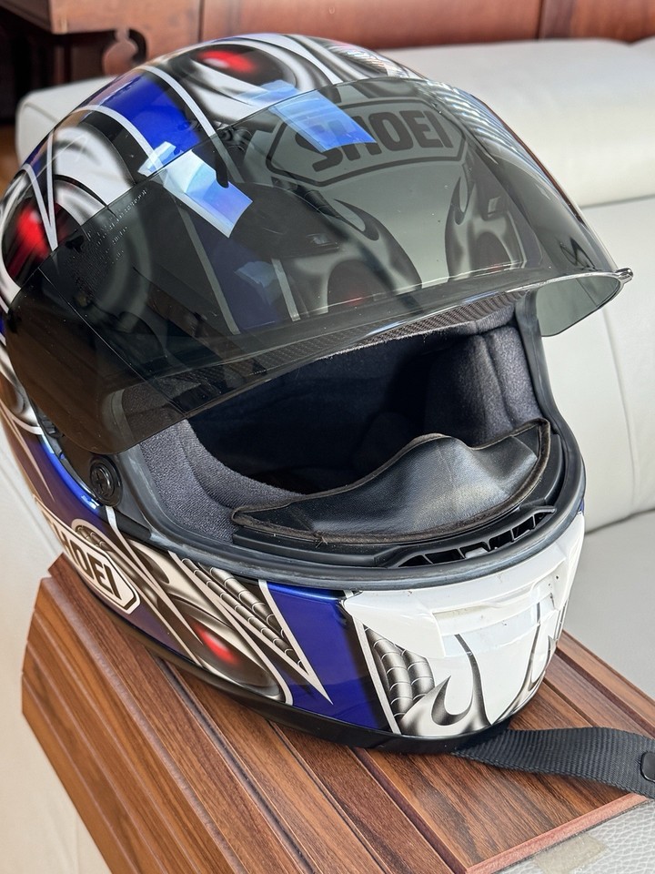 Shoei Helmet, Used Only 4 Times, Looks Brand New, No Scratches Etc | eBay