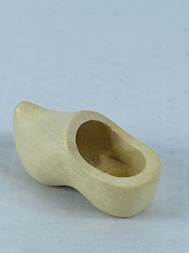 Vintage 80s Dutch Natural Wooden Shoe 1 5/8” Mini Klompen HOLLAND ...