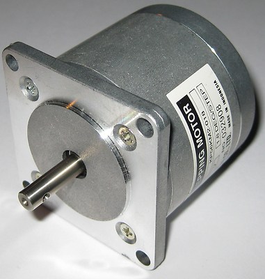 Japan Servo Bipolar Stepper Motor 9V - 200 Steps - 6 mm Shaft D - 1.8 ...