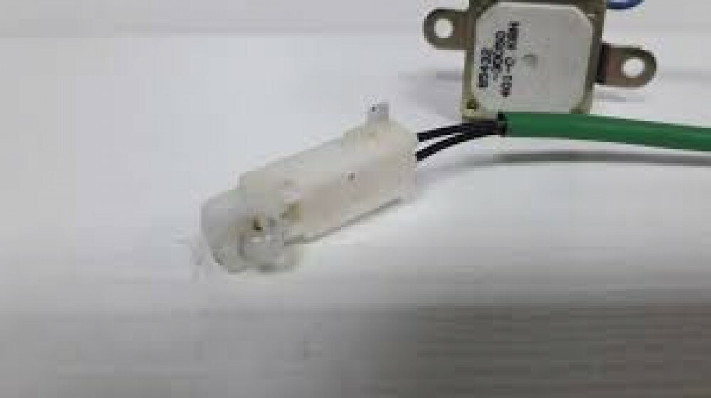 Toyota Genuine OEM Solenoid, key inter lock LEXUS SC430 UZZ40 ...