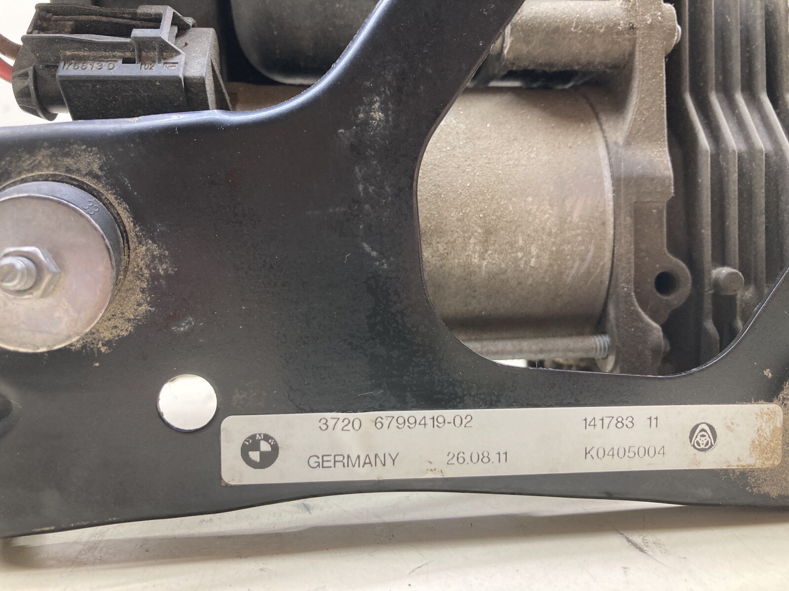 BMW OEM RP Suspension Compressor Pump 37206859714, 37 20 6 859 714 | eBay