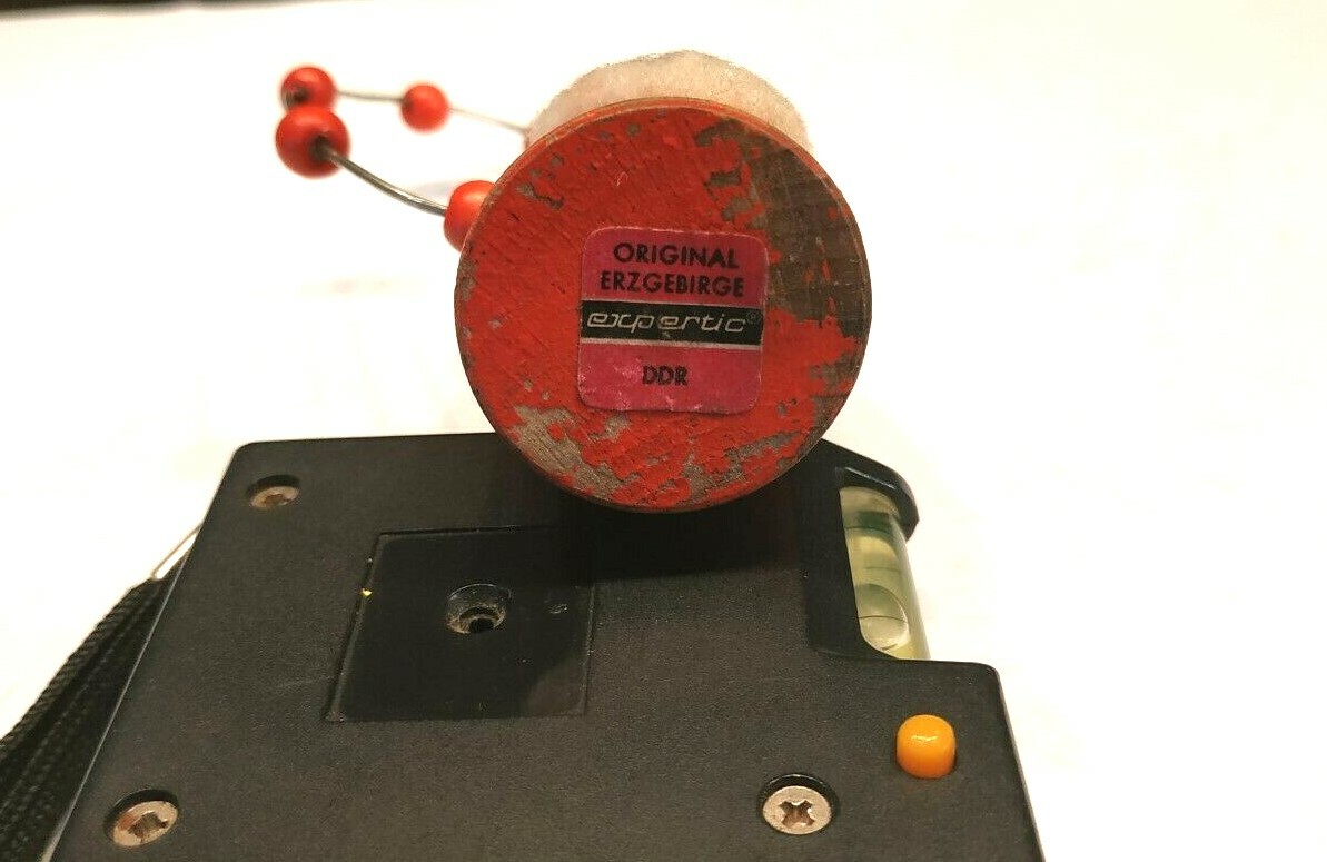 Erzgebirge Expertic Figurine "Santa claus", Wooden Made in DDR Germany ...