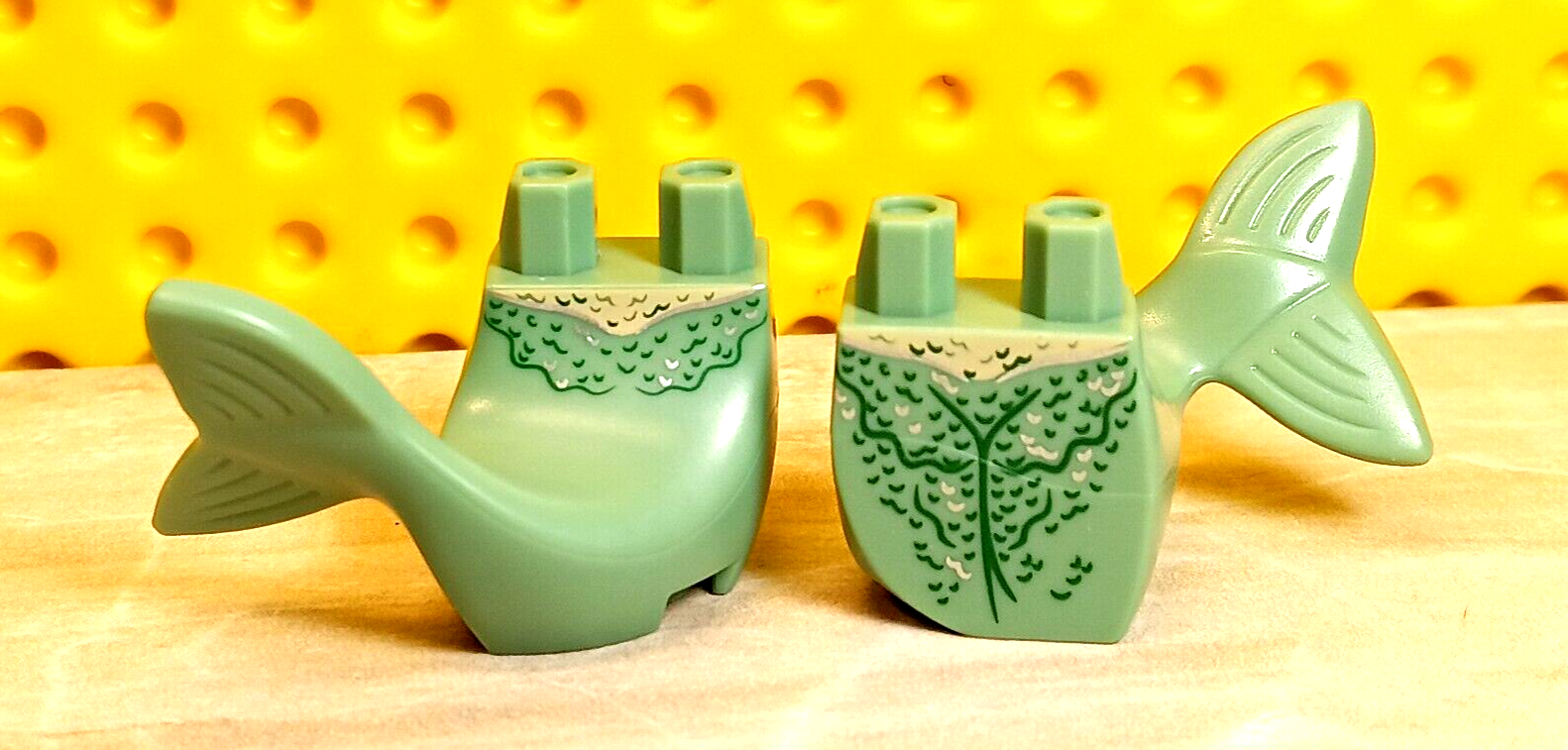 LEGO Mermaid Tail Gold Scales Sand Green Flesh Nougat 2011 Siren ...