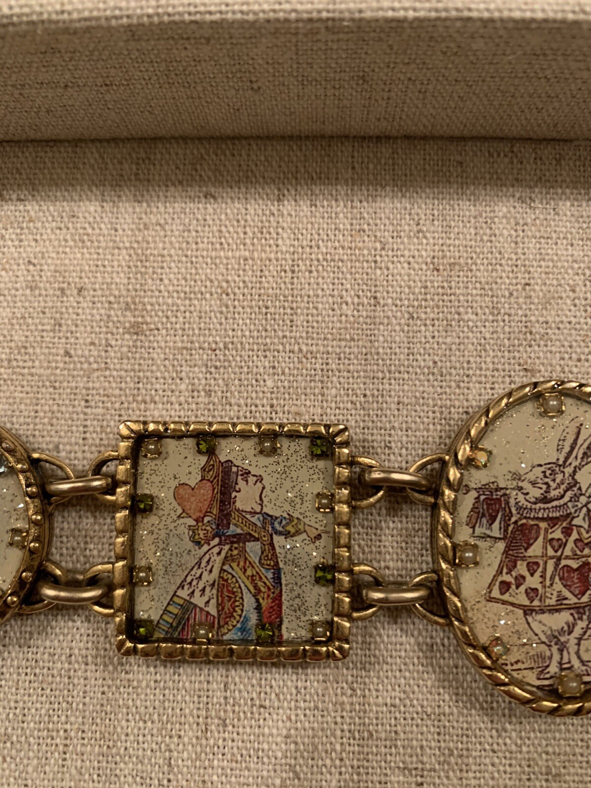 john wind maximal art Alice In Wonderland - Gem