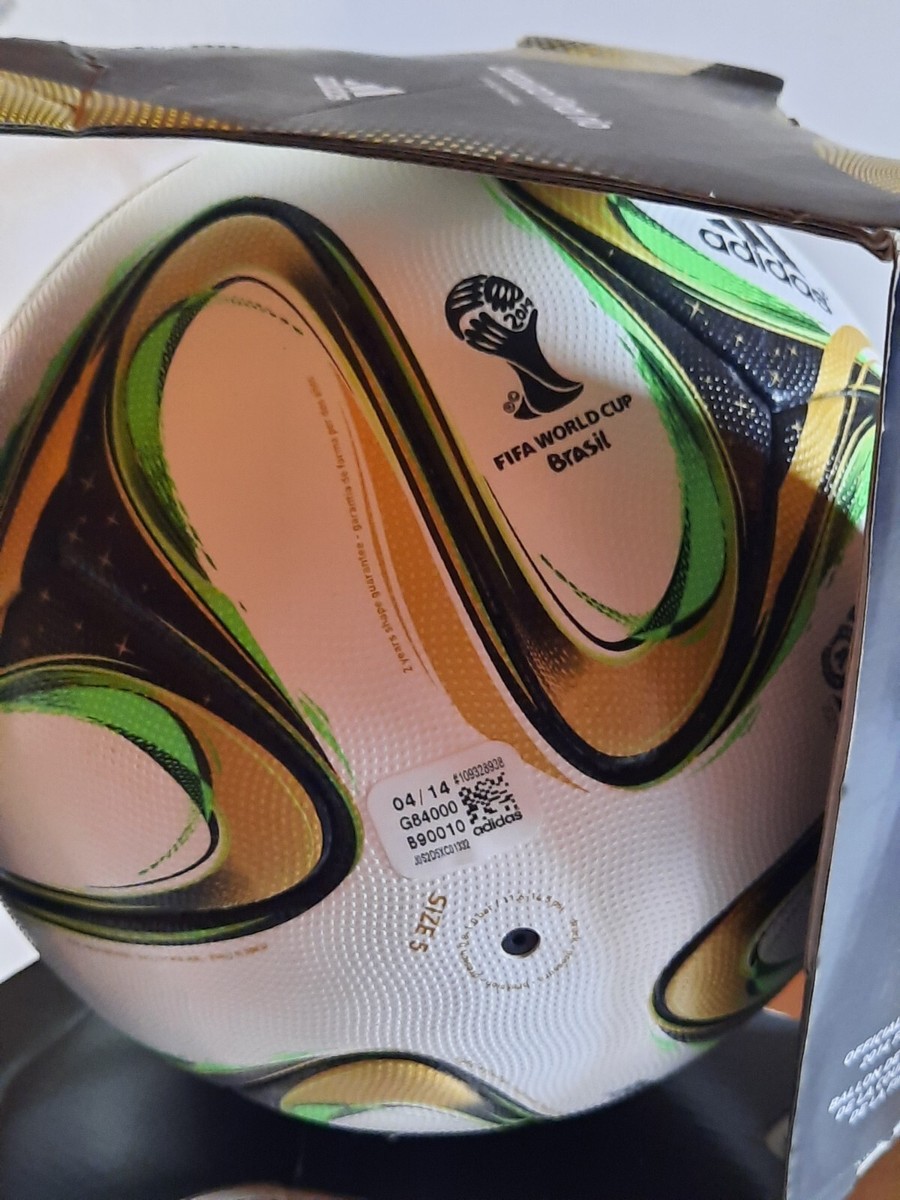 Brazuca Ball Green