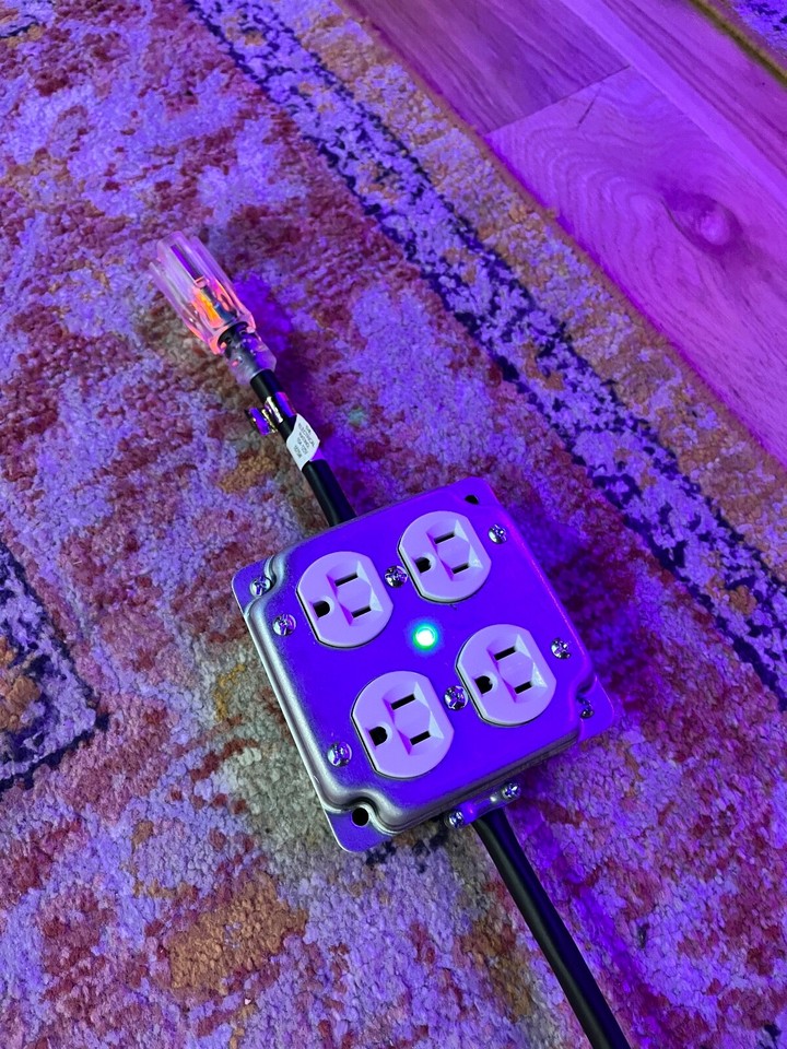 LIGHTED 12/3 EXTENSION CORD 25' w/METAL OUTLET DROP BOX STAGE POWER ...