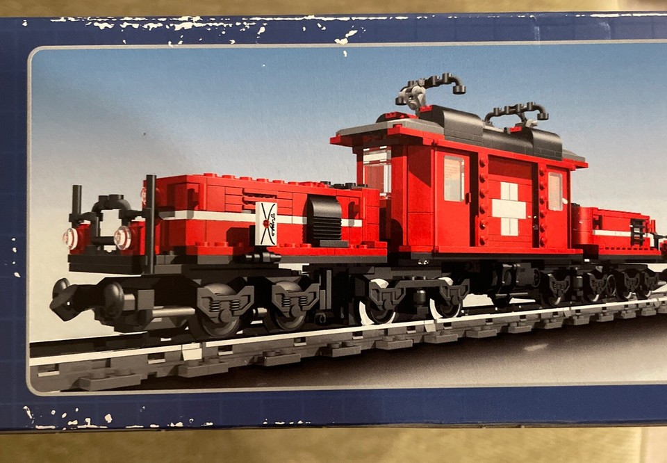 LEGO Factory: HOBBY TRAIN SET #10183 9v Locomotive In Original SEALED ...
