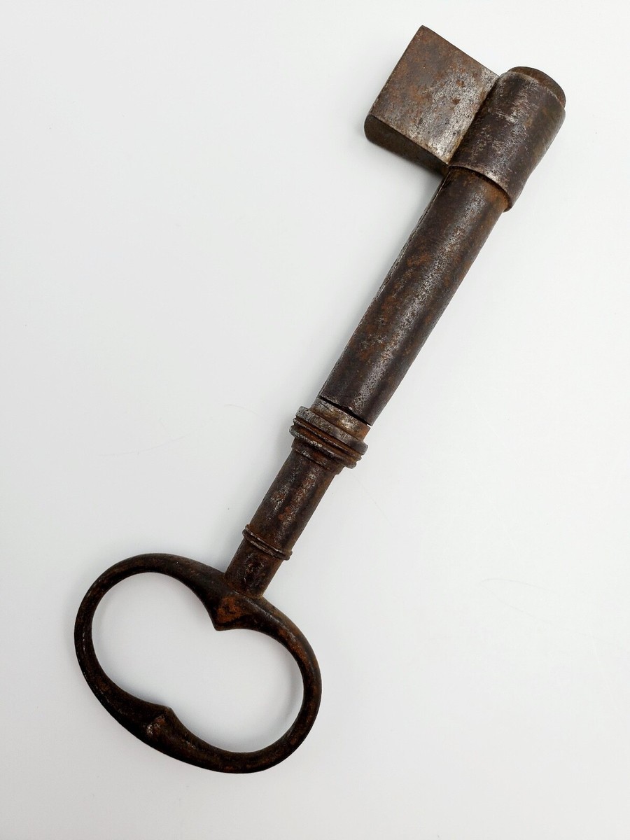 Antique Key Design