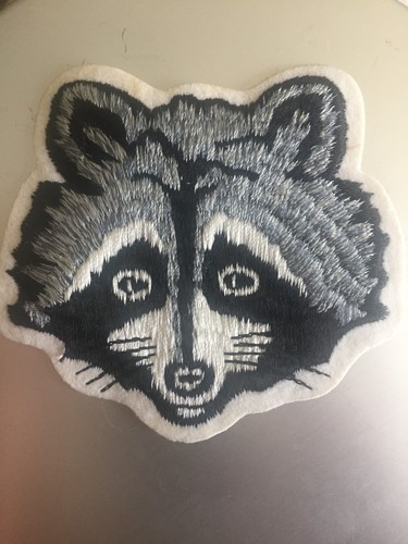 Vintage Racoon Embroidered Face Patch, Hunting Patch, Raccoon Hunting ...