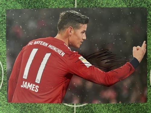 COA Handsigniertes Großfoto JAMES RODRIGUEZ Autograph Autogramm ...