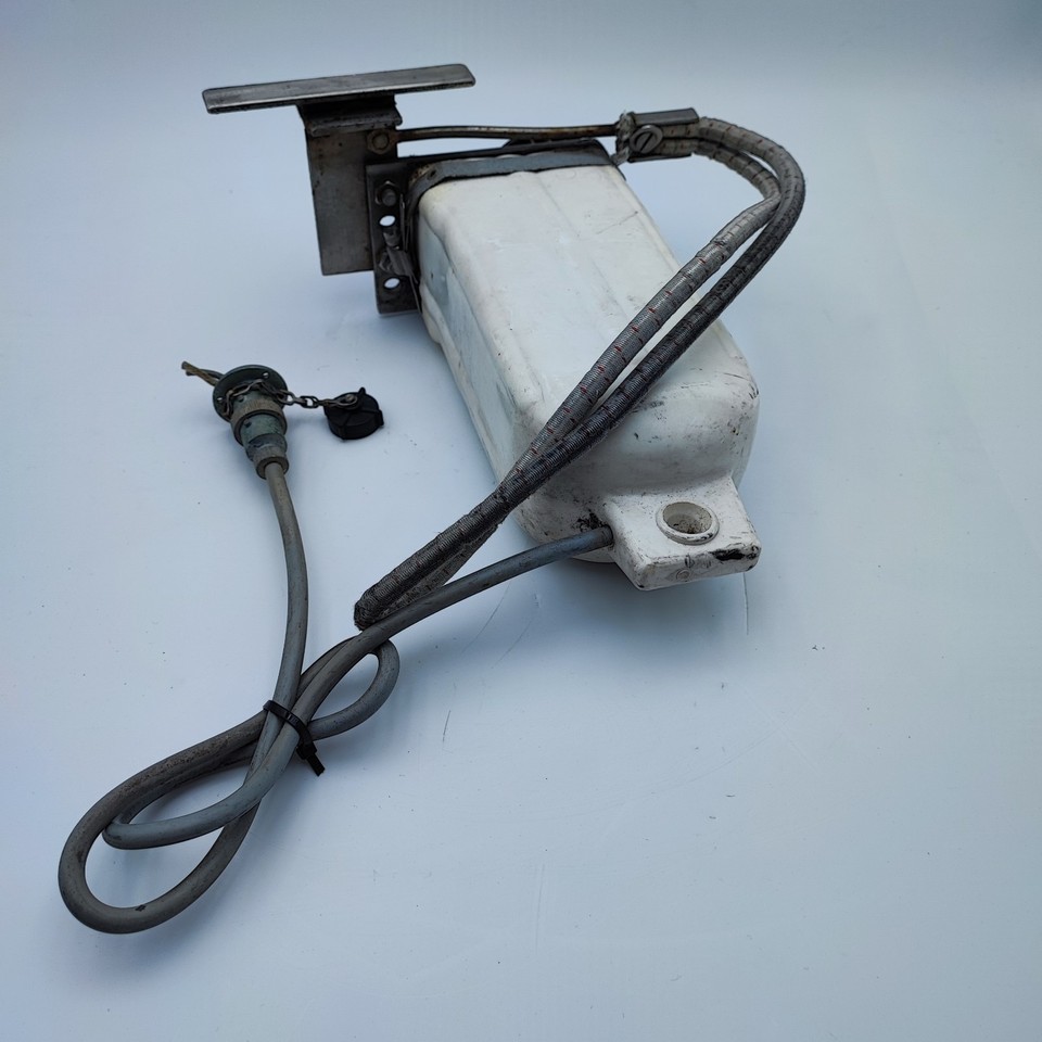 Simrad Raymarine Autohelm WHEEL DRIVE MOTOR Wheelpilot Autopilot ST3000 ...