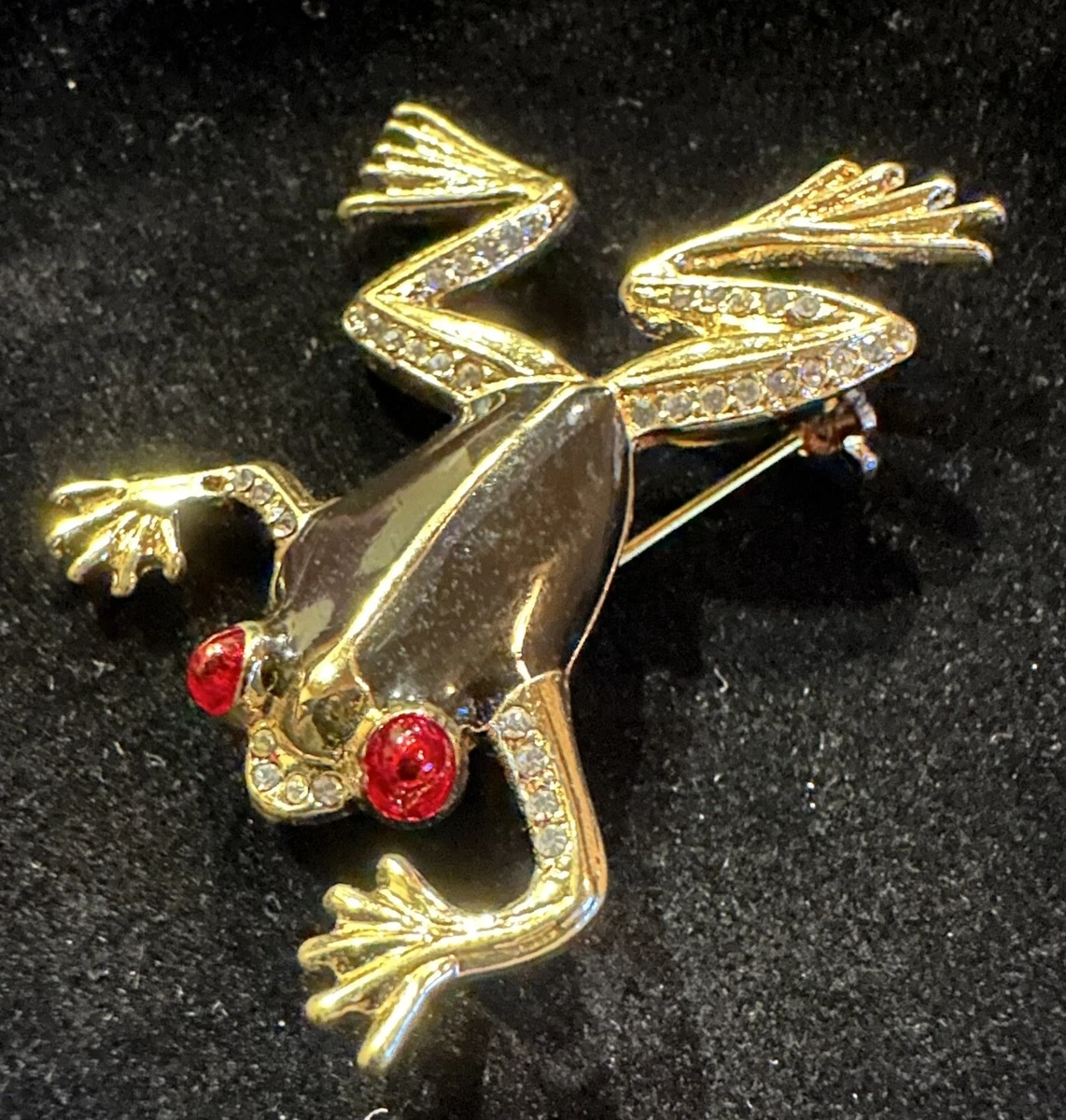 Black Frog Pin
