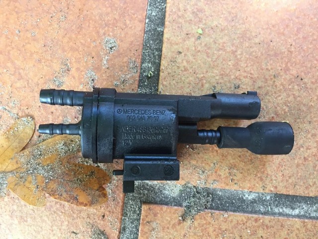 Ventil Umschaltventil Mercedes-Benz W246 B 180 CDI A0025407097 online ...