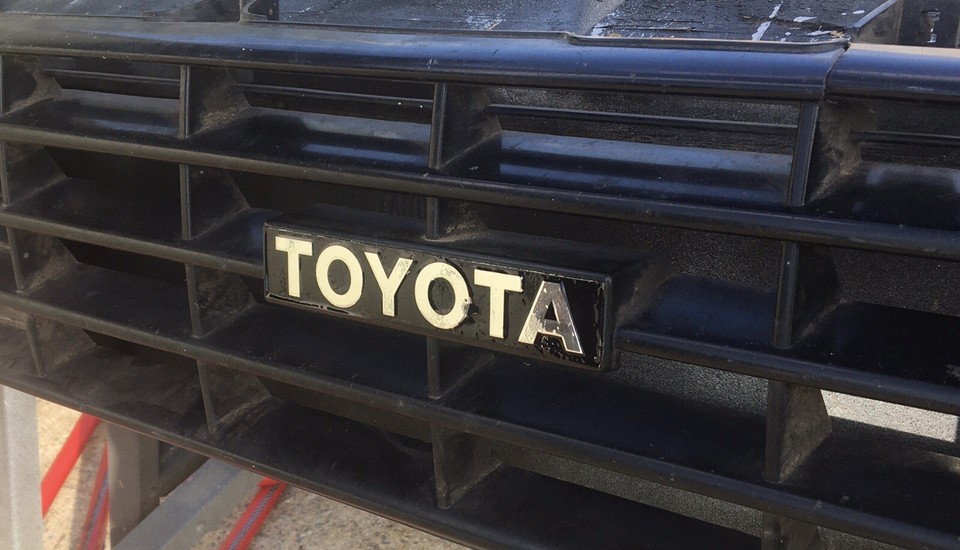 84 85 86 Toyota Grill Emblem Overlay 2 Wheel Drive Pick Up Truck | eBay
