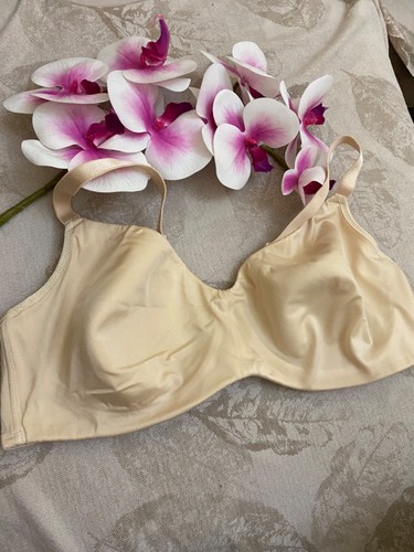 Unbranded Bra size it 8d us 44d eu 100d padded underwired beige | eBay