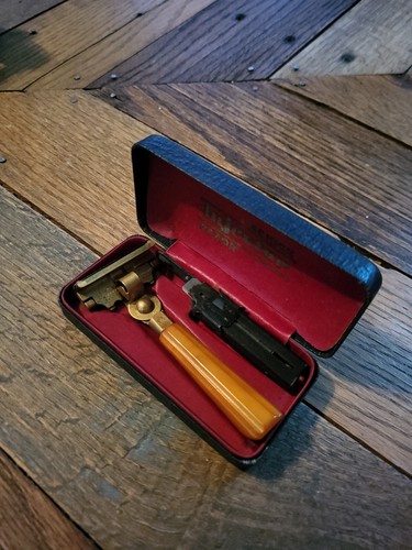 Schick Injector Razor Type E 1935-1945 Carmel Bakelite Handle in Box | eBay