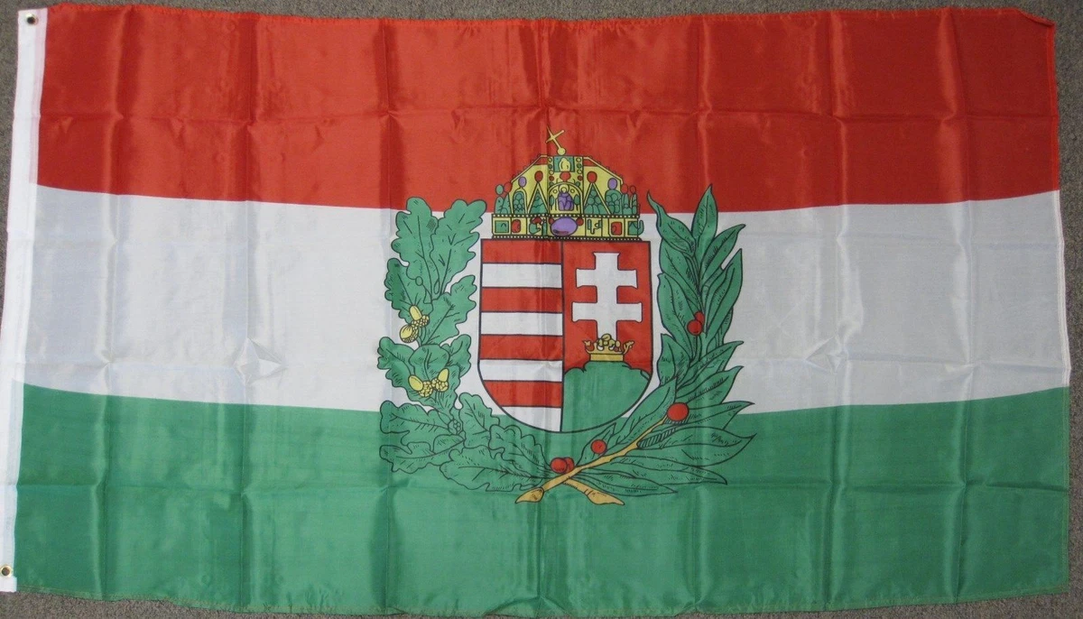 Hungarian Flag Crest