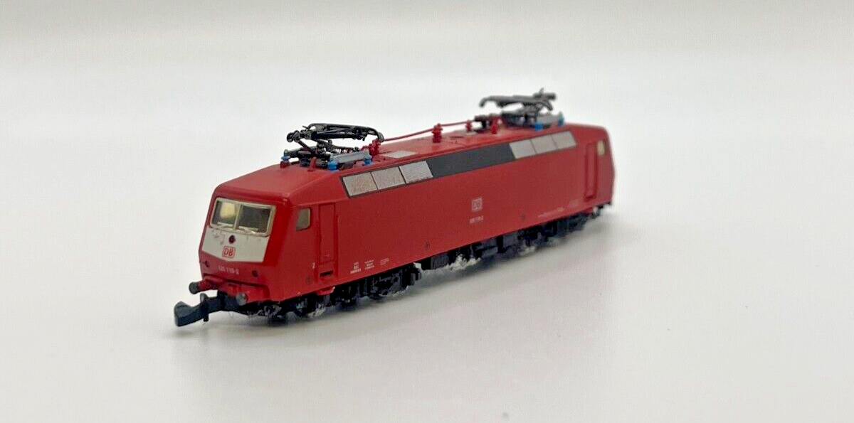 Z Scale Marklin 81861 E-Locomotive and 5 Freight Car set Custom Wood ...