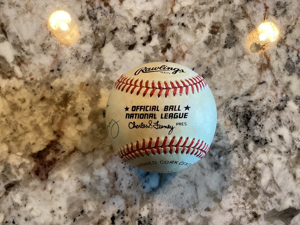 WILLIE MCCOVEY 1979 Autographed Signed Baseball CHUB FEENEY NATIONAL ...