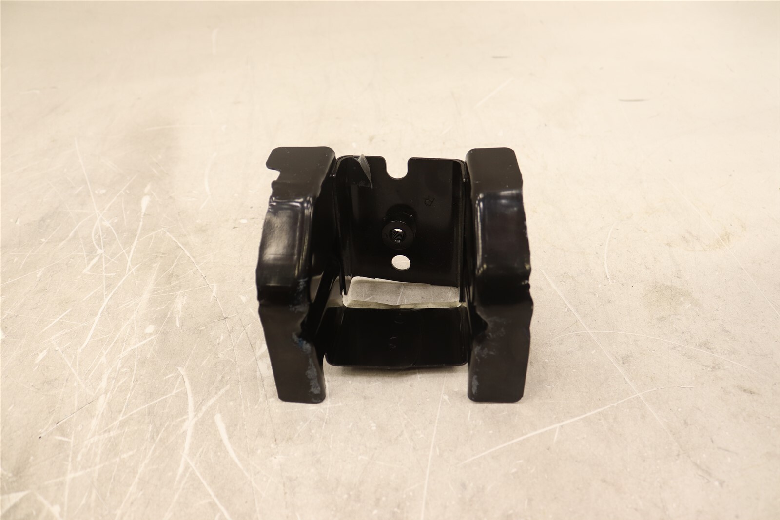Ford OEM Rear Bumper-mount Bracket Right 8A8Z17A750A for sale online | eBay