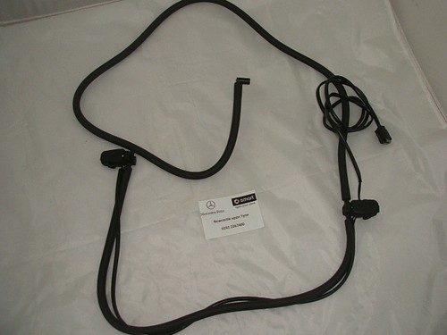 NEW Genuine Mercedes-Benz W169 A-Class Front Washer Jets and Hose ...