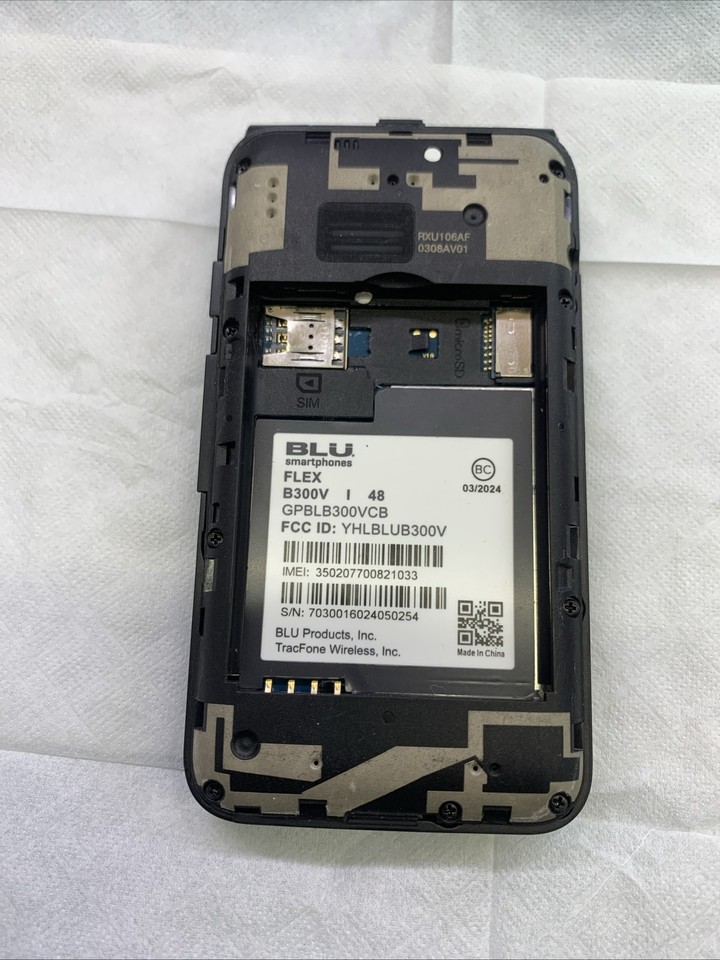 BLU Flex 8GB, Black, Lock With Pin Tracfone) Flip Phone | eBay