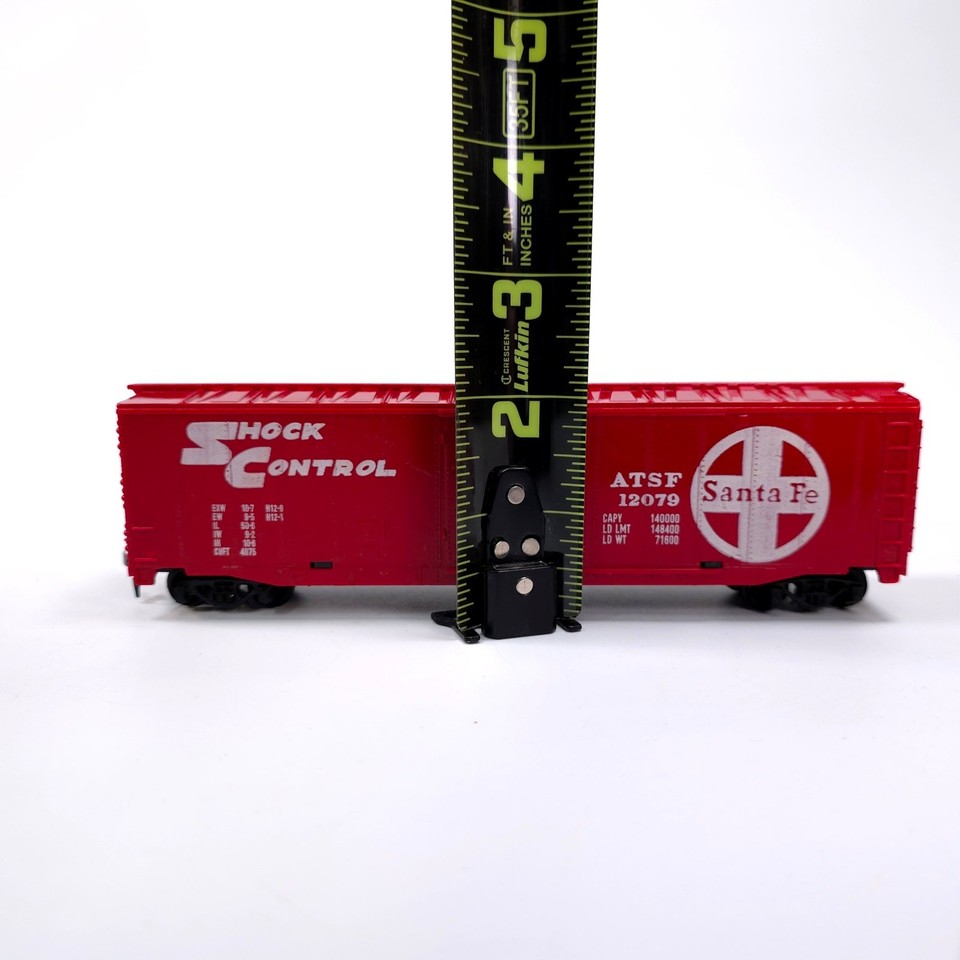 Tyco HO Scale Santa Fe ATSF 12079 Shock Control Red Train Car | eBay