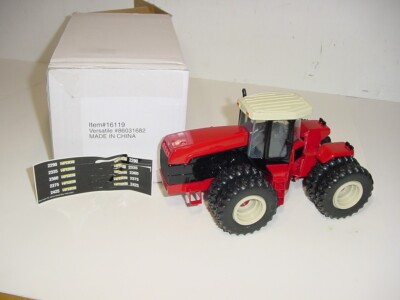 Hard To Find 1/32 Versatile Buhler 2425 Tractor W/Duals by Scale Models ...