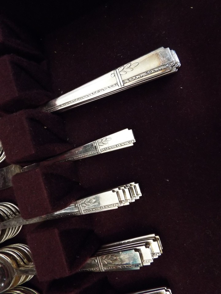 SilverPlate Flatware Prestige Plate Silver Set Svc for 6 Grenoble 46 ...