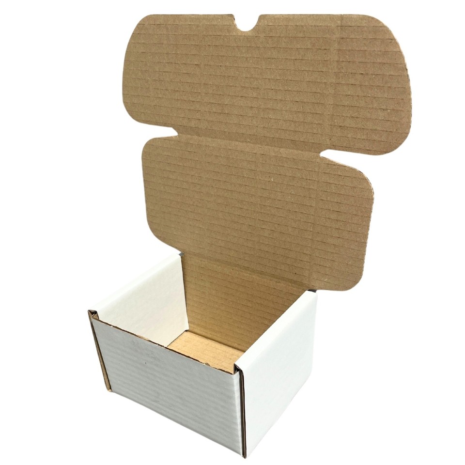 WHITE SHIPPING CARDBOARD BOXES POSTAL MAILING GIFT PACKET SMALL PARCEL ...