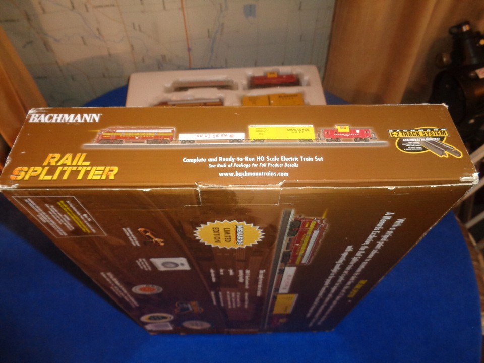 New Menards Bachmann HO Scale Rail Splitter Train Set & Used Shooting ...