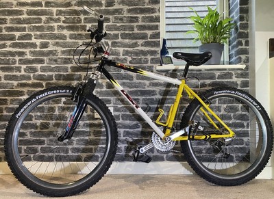 Diamond Back DBR Axis R | Retrobike