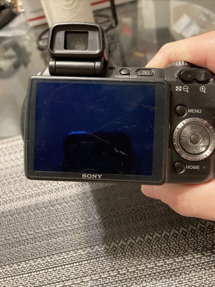 Sony Cyber-shot DSC-H9 8.1MP 15x Optical + 6x Digital Camera +Batt ...