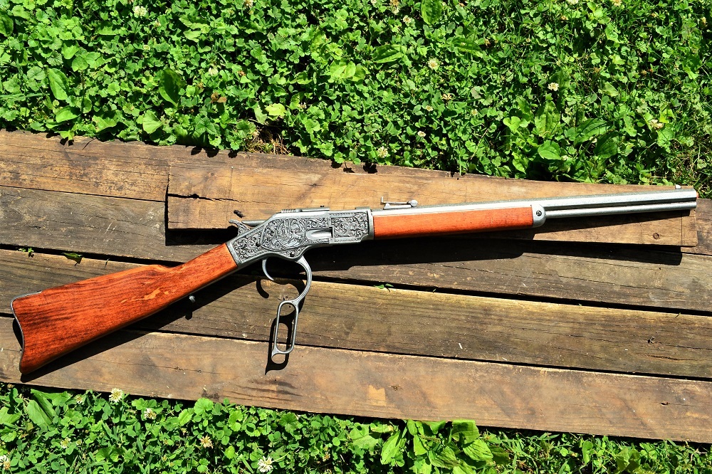 Winchester M1873 Engraved Lever Action Rifle - 1873 - Non-Firing Denix ...