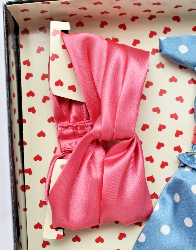 Danbury Mint Betty Boop Wardrobe Collection BETTY GOES CASUAL Outfit ...