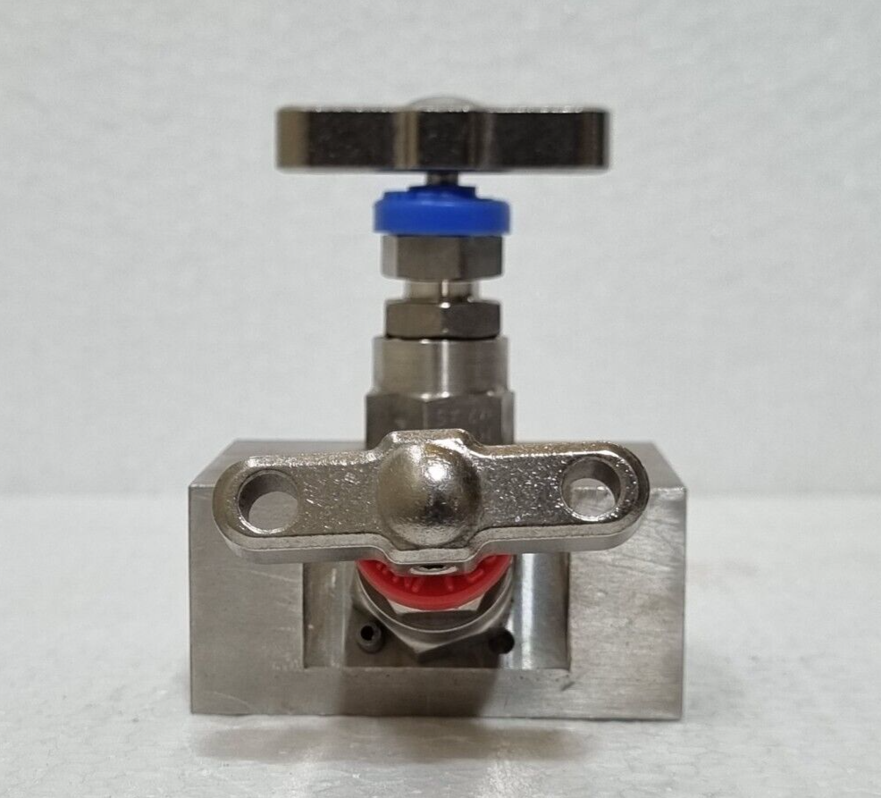PARKER HALS2V4RRHV-MH VALVE MANIFOLD 2 VALVES 316SS 260C MAX 1/4'' BSPP ...
