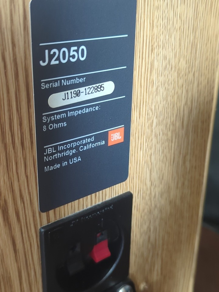 JBL J2050 Bookshelf Speakers (Pair) 2 Wood Grain w/ Omni-Mounts ...