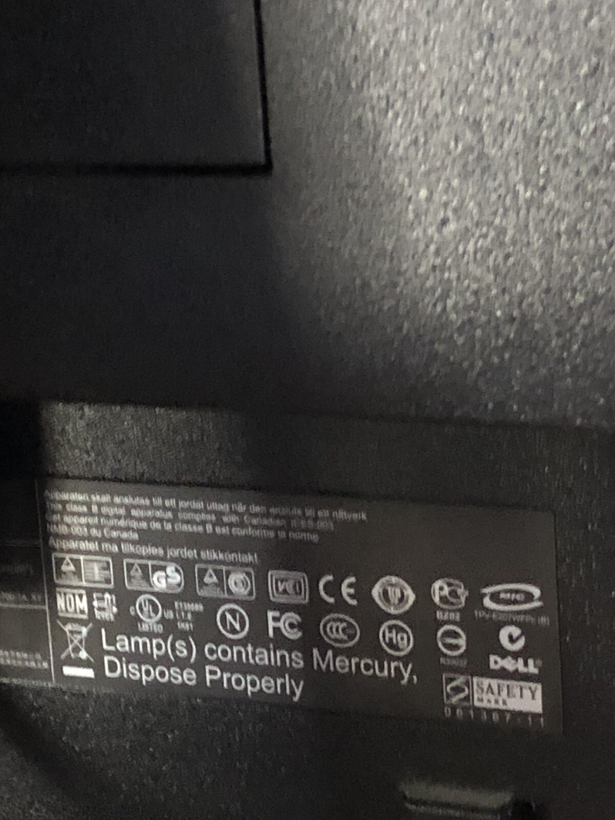 Dell REV A00 1280 x 1024 Resolution 17" LCD Flat Panel Computer Monitor ...